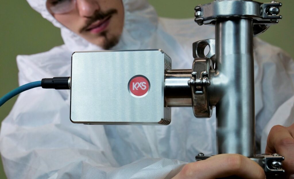 KxS Technologies社製 インライン式 屈折計 （製品詳細）｜ 日本カンタム・デザイン株式会社